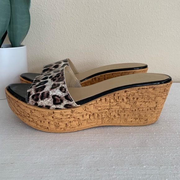 Callisto | Shoes | New Callisto Of California Cheetah Print Wedge ...